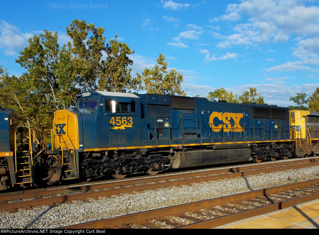 CSX 4563
